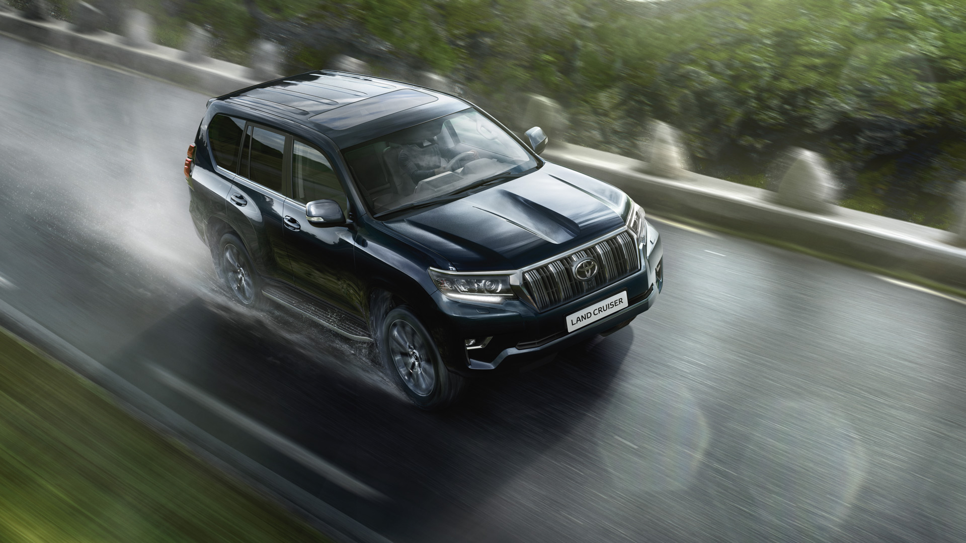 Toyota Land Cruiser | Explore the Latest Range | Toyota UK