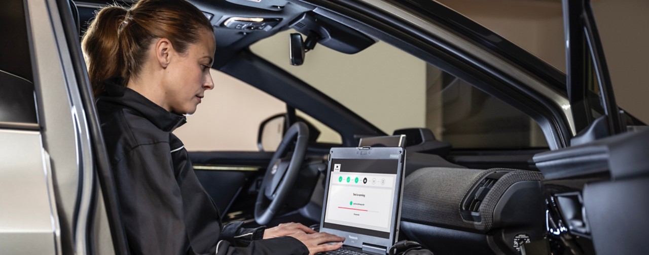 Toyota Service Plans | Fixed Cost Servicing | Toyota UK