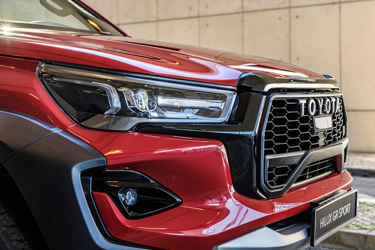 Toyota Hilux | Explore the Latest Hilux Range | Toyota UK