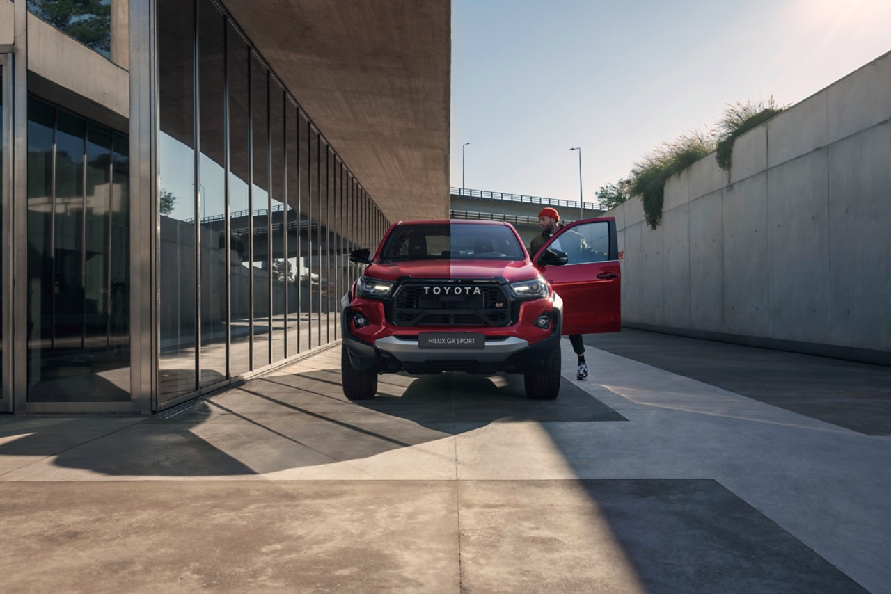Toyota Hilux | Explore the Latest Hilux Range | Toyota UK