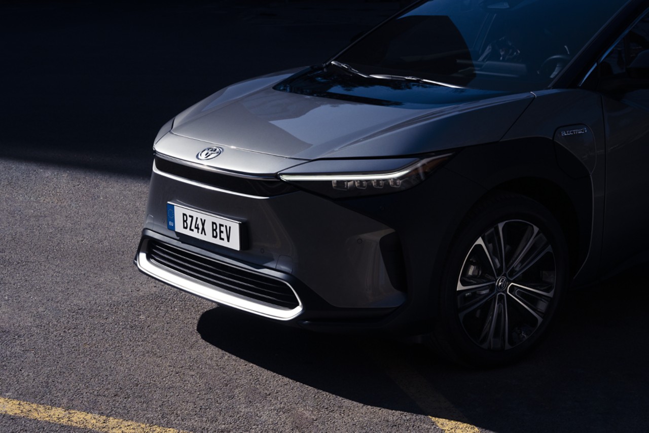 Servicing & MOT | Vertu Toyota