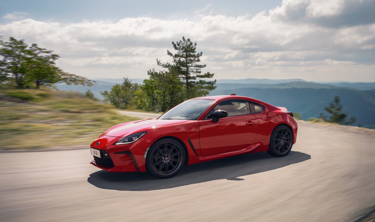 Toyota GR86 | Explore the Latest Range | Toyota UK